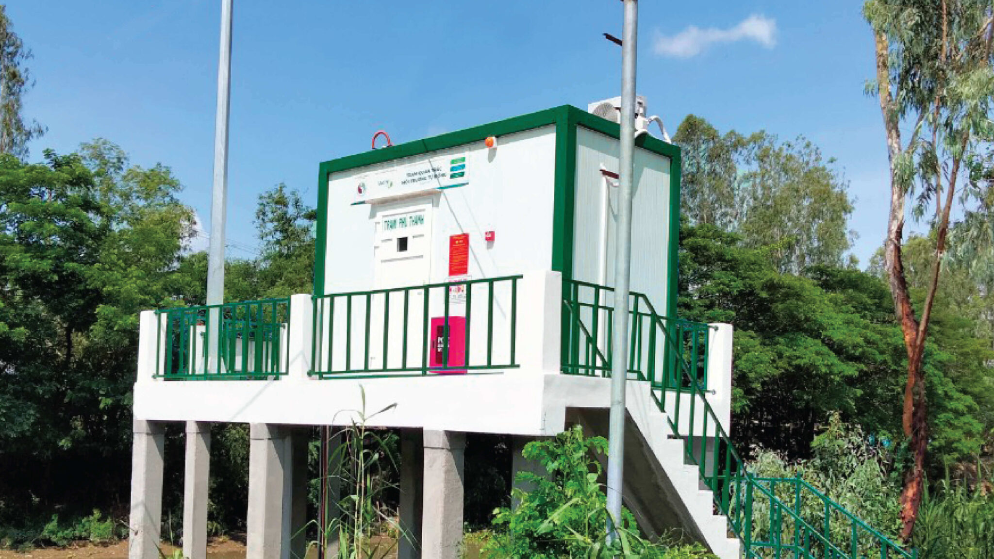 Giải pháp quan trắc nước mặt, nước sông tự động iMisff4101