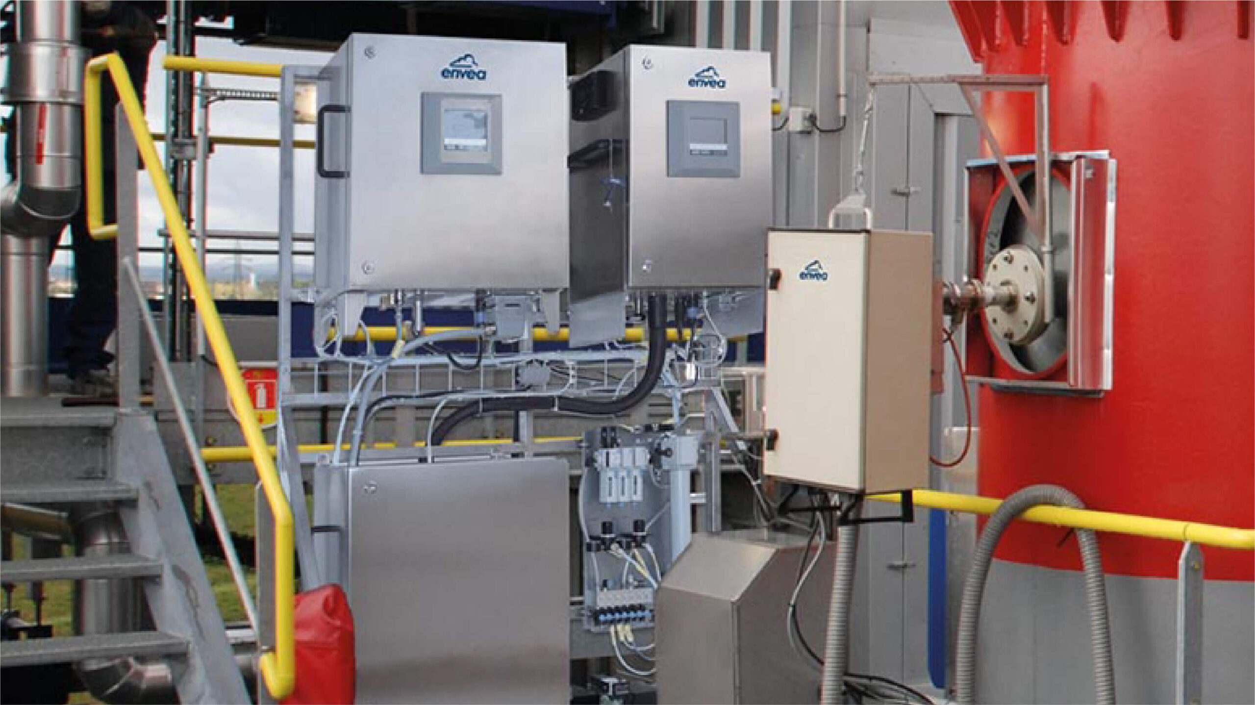 ENVEA's advanced emission and air quality monitoring technology.